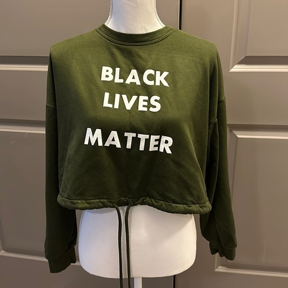 Forever 21 | Sweaters | Blm Dark Green Crop Sweater | Poshmark